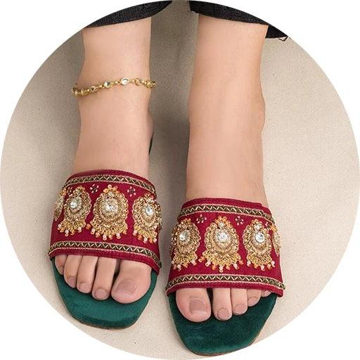 Women Sliders – Mydrobe